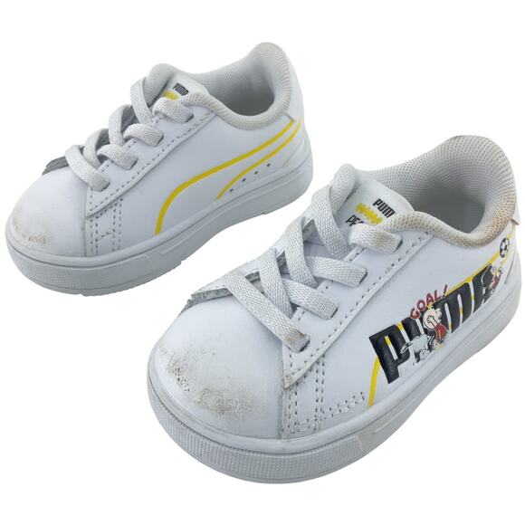 Puma | Shoes | Puma Peanuts Soccer Snoopy White Leather Sneakers ...